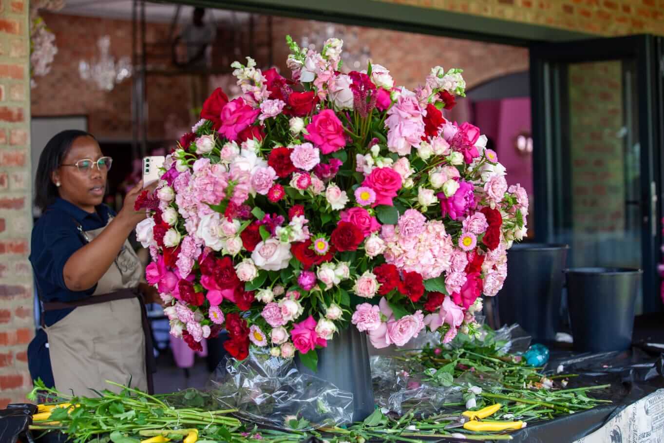 Flowers Neutral Bay: Fresh Picks for Your Special Moments - Analog ...